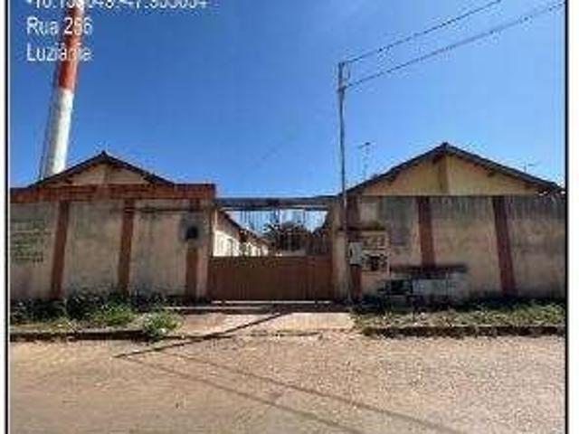 Casa / Sobrado para Venda em Luziânia/GO Parque Estrela Dalva IX 2 Quartos