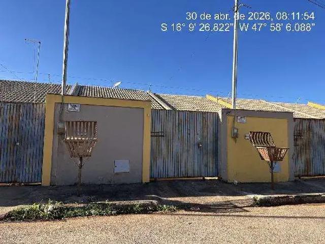 Casa / Sobrado para Venda em Luziânia/GO Parque Estrela Dalva IX 2 Quartos