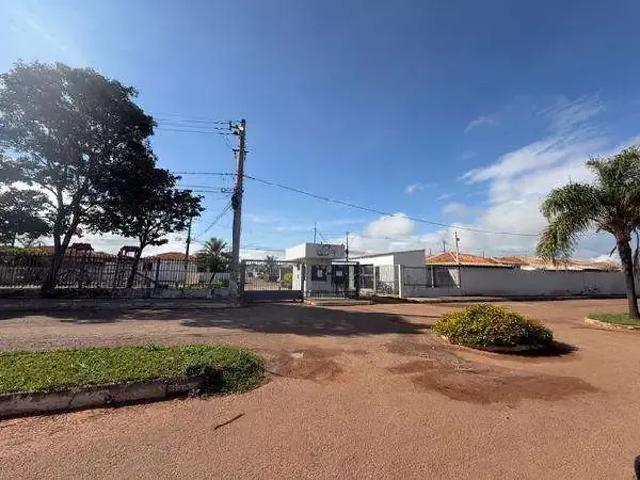 Casa / Sobrado para Venda em Luziânia/GO Parque Estrela Dalva I 3 Quartos