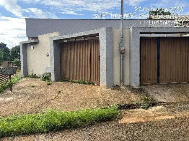 Casa / Sobrado para Venda em Luziânia/GO Parque Estrela Dalva X 2 Quartos