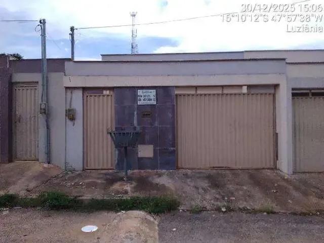 Casa / Sobrado para Venda em Luziânia/GO Parque Estrela Dalva X 2 Quartos