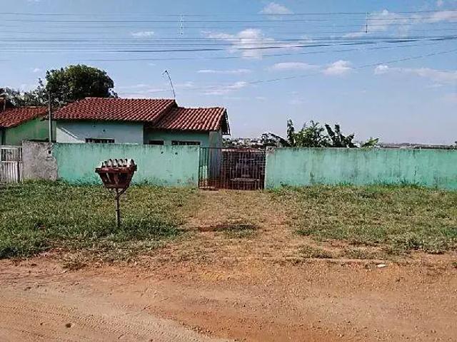 Casa / Sobrado para Venda em Luziânia/GO Parque Estrela Dalva X 2 Quartos