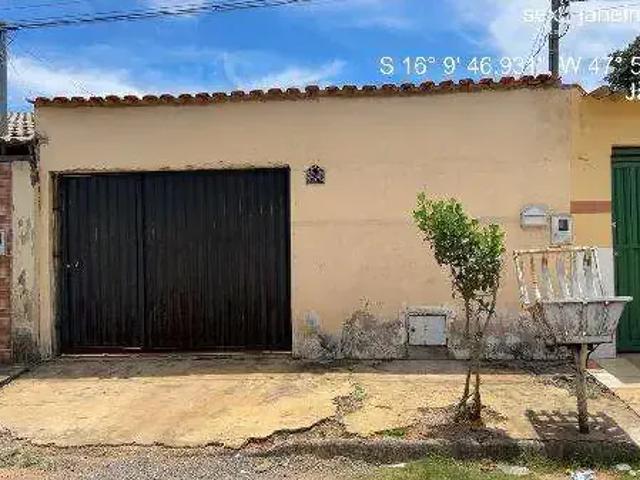 Casa / Sobrado para Venda em Luziânia/GO Parque Estrela Dalva X 2 Quartos