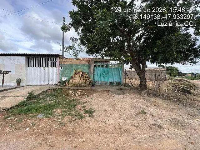 Casa / Sobrado para Venda em Luziânia/GO Parque Industrial Mingone 2 Quartos