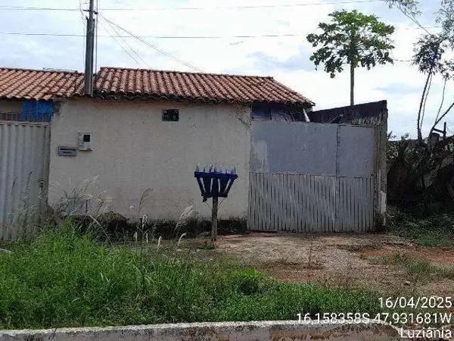 Casa / Sobrado para Venda em Luziânia/GO Parque Industrial Mingone 2 Quartos