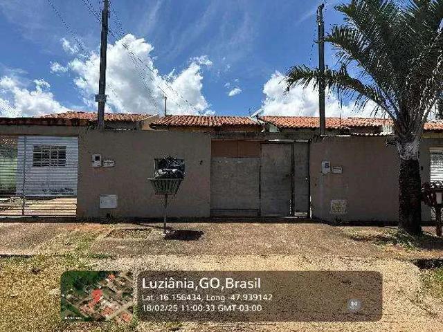 Casa / Sobrado para Venda em Luziânia/GO Parque Industrial São José 2 Quartos