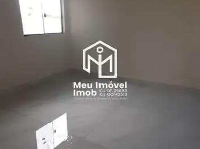 Casa / Sobrado para Venda em Luziânia/GO Shis 3 Quartos