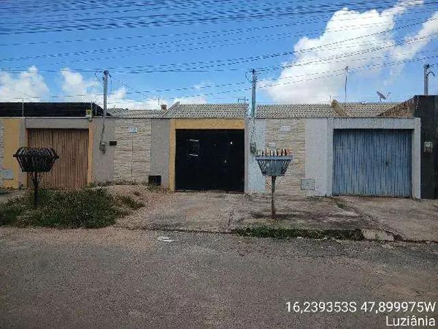 Casa / Sobrado para Venda em Luziânia/GO Sion 2 Quartos