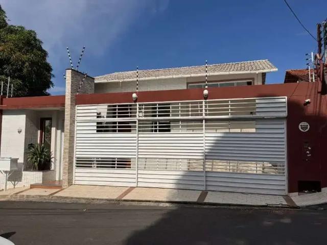 Casa / Sobrado para Venda em Manaus/AM Adrianópolis 3 Quartos
