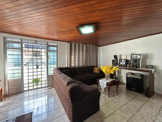 Casa / Sobrado para Venda em Manaus/AM Adrianópolis 4 Quartos