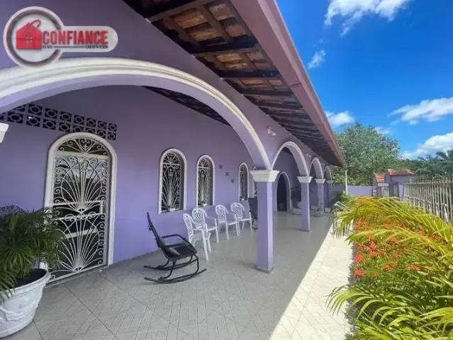 Casa / Sobrado para Venda em Manaus/AM Aleixo 3 Quartos
