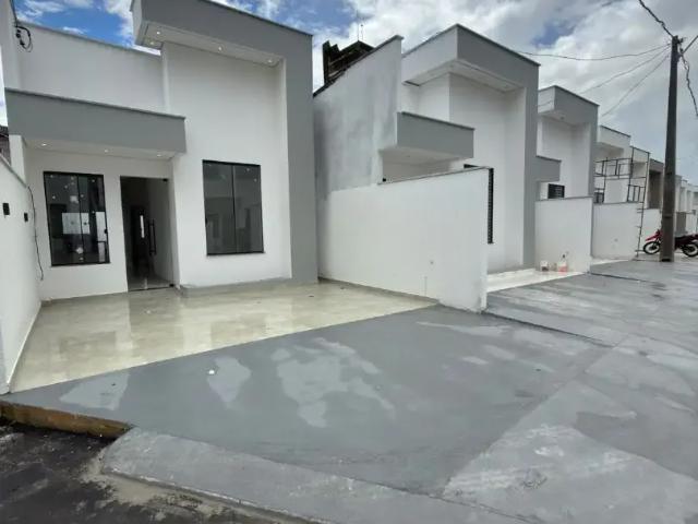 Casa / Sobrado para Venda em Manaus/AM Alvorada 3 Quartos