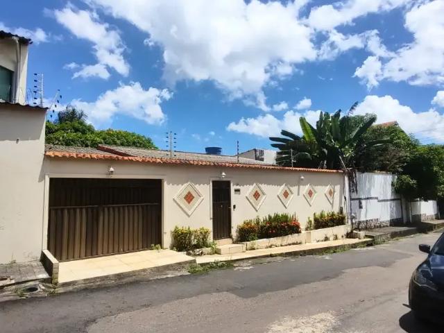 Casa / Sobrado para Venda em Manaus/AM Compensa 2 Quartos