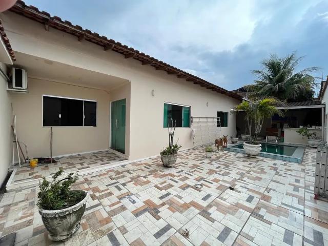 Casa / Sobrado para Venda em Manaus/AM Compensa 3 Quartos