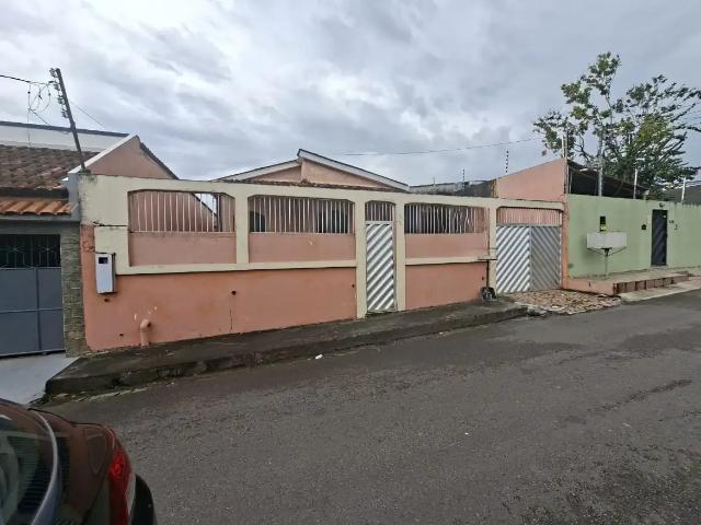 Casa / Sobrado para Venda em Manaus/AM Dom Pedro I 4 Quartos