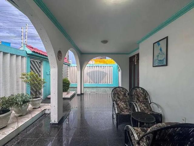 Casa / Sobrado para Venda em Manaus/AM Dom Pedro I 4 Quartos