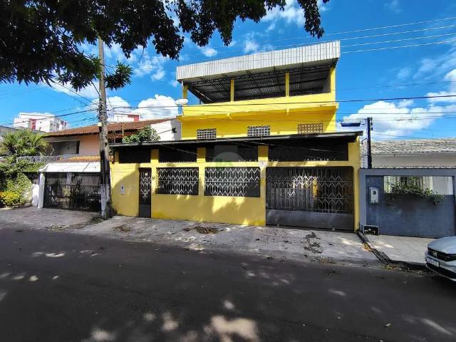 Casa / Sobrado para Venda em Manaus/AM Dom Pedro I 5 Quartos