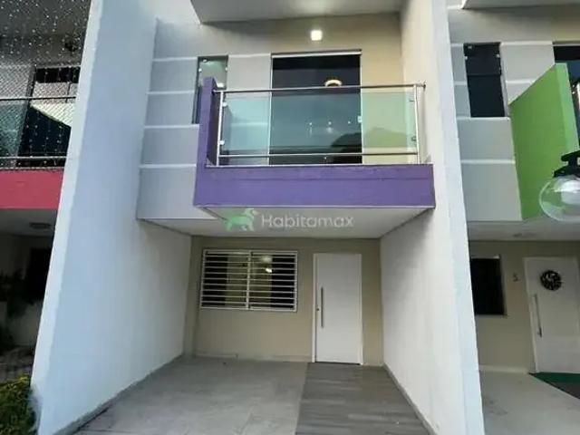 Casa / Sobrado para Venda em Manaus/AM Flores 3 Quartos