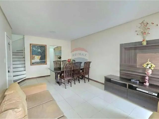 Casa / Sobrado para Venda em Manaus/AM Flores 3 Quartos