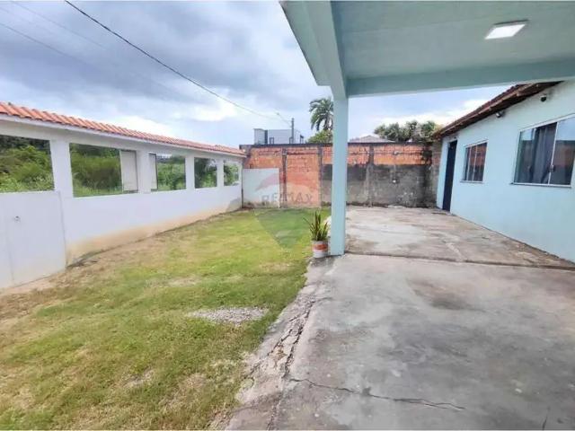 Casa / Sobrado para Venda em Manaus/AM Flores 2 Quartos
