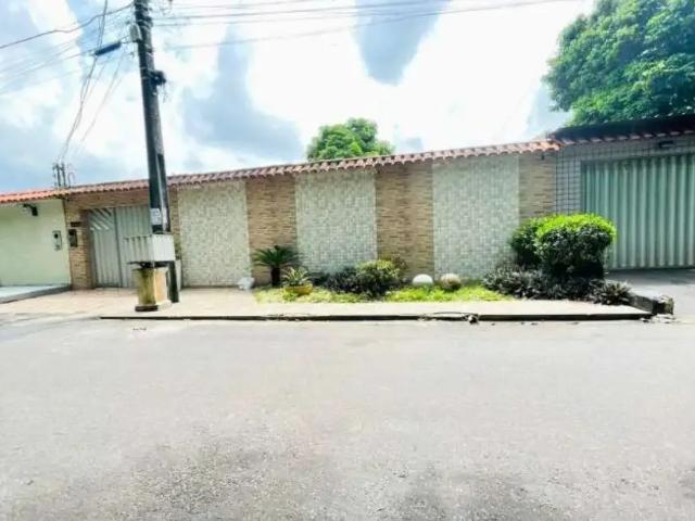 Casa / Sobrado para Venda em Manaus/AM Flores