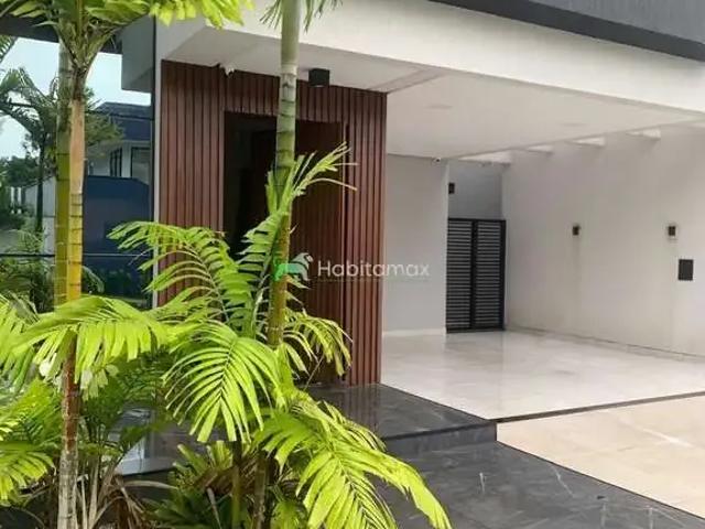 Casa / Sobrado para Venda em Manaus/AM Ponta Negra 4 Quartos