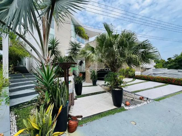 Casa / Sobrado para Venda em Manaus/AM Ponta Negra 4 Quartos