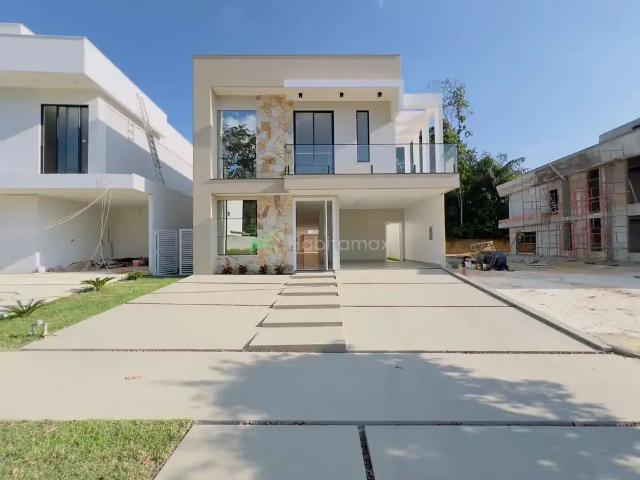 Casa / Sobrado para Venda em Manaus/AM Ponta Negra 5 Quartos