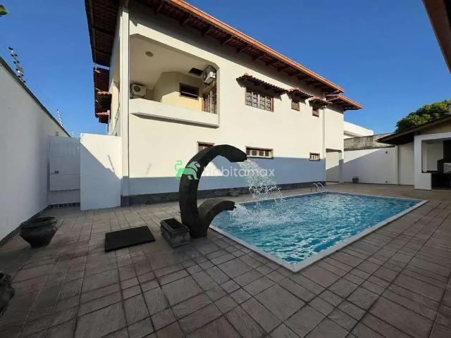 Casa / Sobrado para Venda em Manaus/AM Ponta Negra 3 Quartos