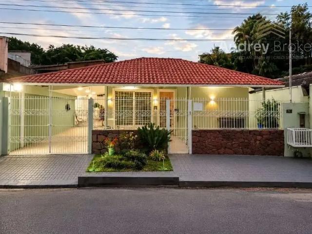 Casa / Sobrado para Venda em Manaus/AM Planalto 2 Quartos
