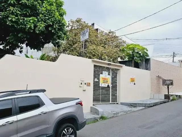 Casa / Sobrado para Venda em Manaus/AM Planalto 3 Quartos