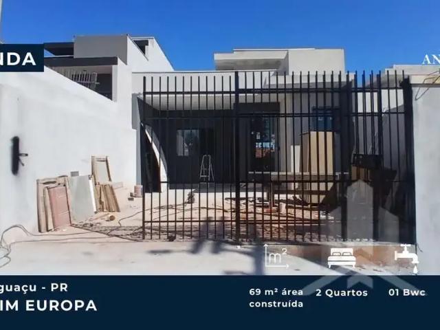 Casa / Sobrado para Venda em Mandaguaçu/PR Jardim Europa 2 Quartos