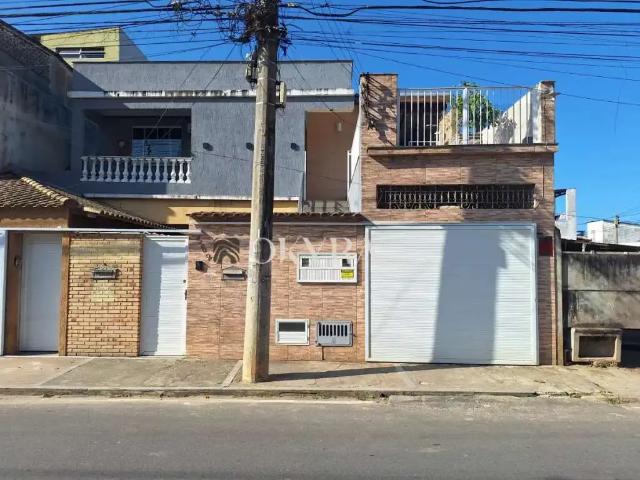 Casa / Sobrado para Venda em Macaé/RJ Miramar 3 Quartos