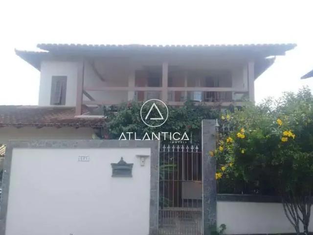Casa / Sobrado para Venda em Macaé/RJ Miramar 4 Quartos