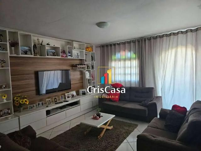 Casa / Sobrado para Venda em Macaé/RJ Novo Visconde 5 Quartos