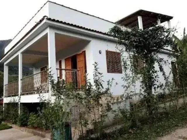 Casa / Sobrado para Venda em Macaé/RJ Área Rural de Macaé 3 Quartos