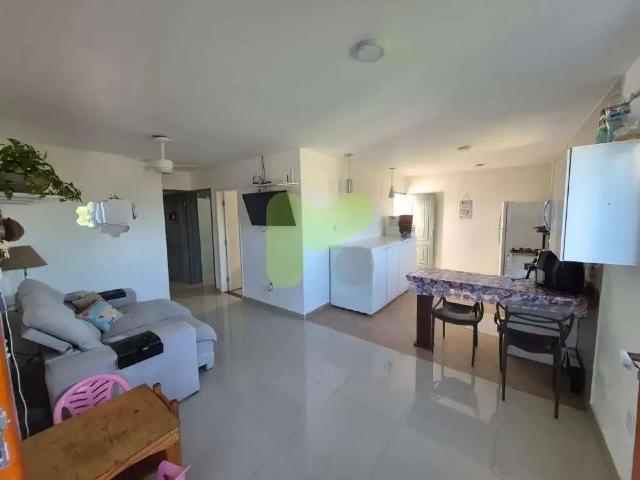 Casa / Sobrado para Venda em Macaé/RJ Aroeiras 2 Quartos