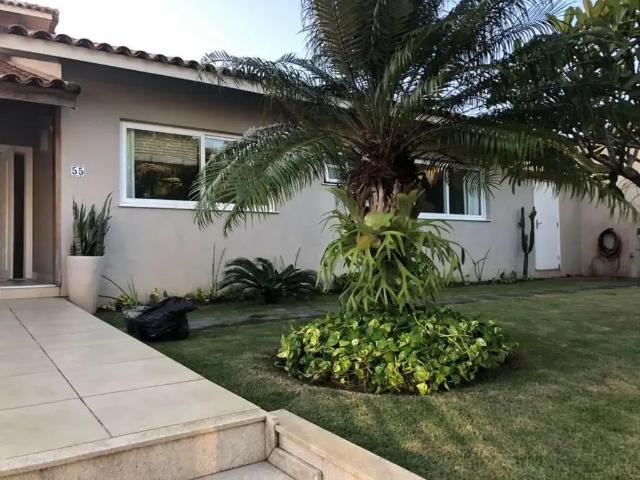Casa / Sobrado para Venda em Macaé/RJ Cancela Preta 4 Quartos
