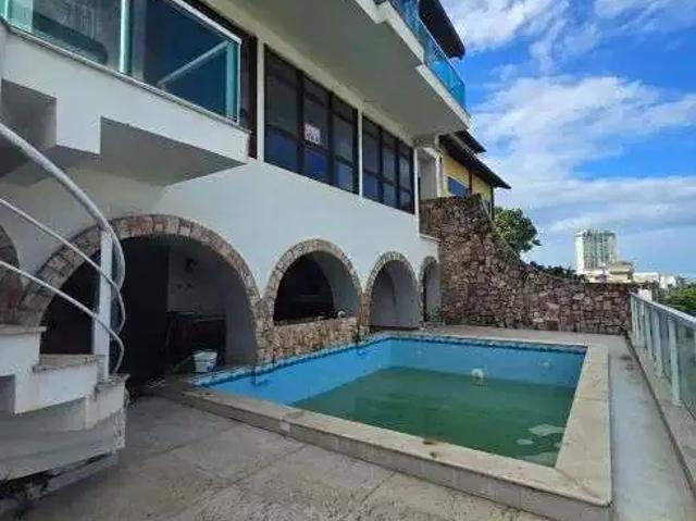 Casa / Sobrado para Venda em Macaé/RJ Glória 5 Quartos