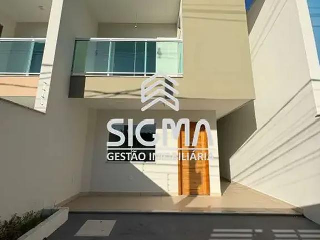 Casa / Sobrado para Venda em Macaé/RJ Granja dos Cavaleiros 3 Quartos