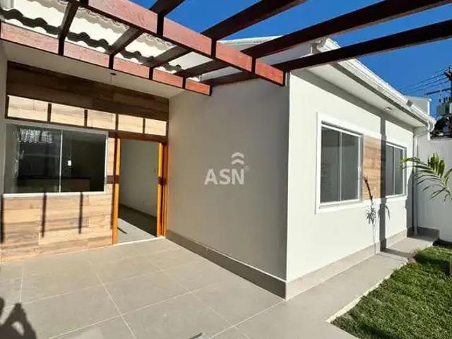 Casa / Sobrado para Venda em Macaé/RJ Granja dos Cavaleiros 3 Quartos