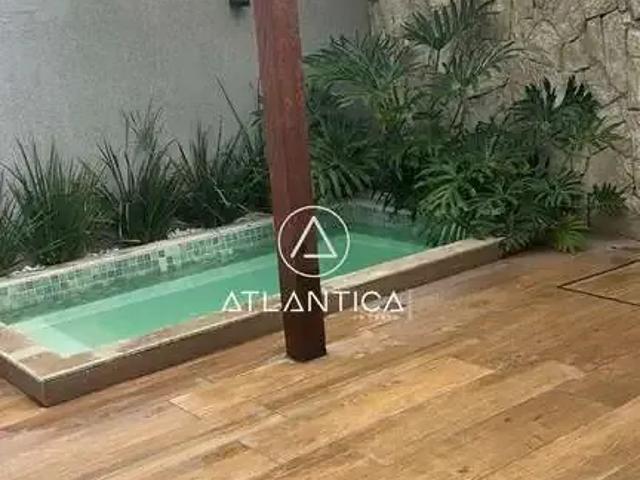 Casa / Sobrado para Venda em Macaé/RJ Granja dos Cavaleiros 3 Quartos