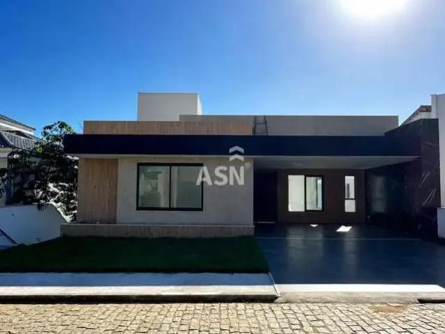Casa / Sobrado para Venda em Macaé/RJ Imboassica 5 Quartos
