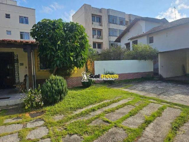 Casa / Sobrado para Venda em Macaé/RJ Imbetiba 5 Quartos