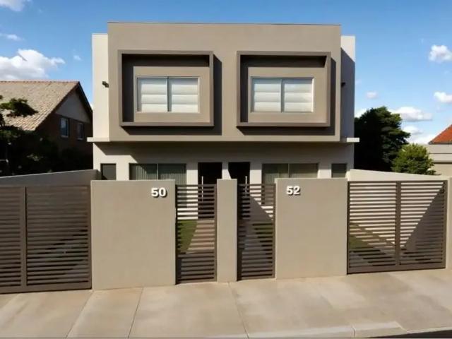 Casa / Sobrado para Venda em Macaé/RJ Lagoa 3 Quartos