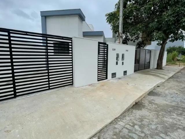 Casa / Sobrado para Venda em Macaé/RJ Lagoa 3 Quartos