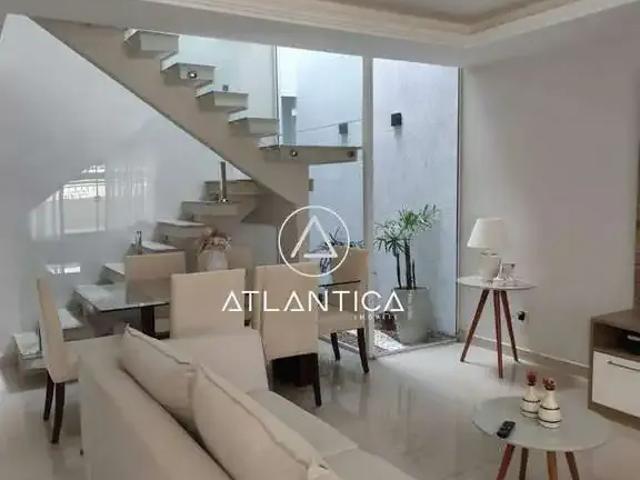 Casa / Sobrado para Venda em Macaé/RJ Lagoa 3 Quartos