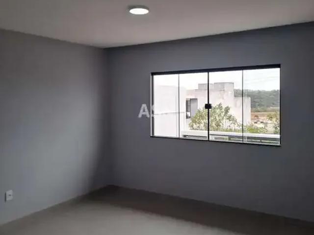 Casa / Sobrado para Venda em Macaé/RJ Lagoa 3 Quartos