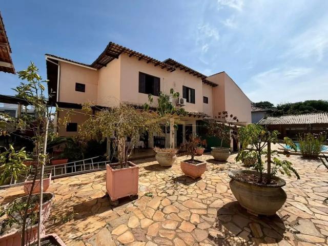 Casa / Sobrado para Venda em Macaé/RJ Lagoa 3 Quartos