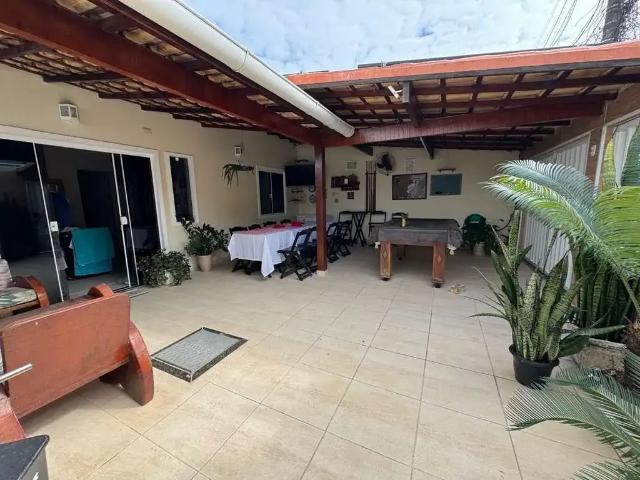 Casa / Sobrado para Venda em Macaé/RJ Parque Aeroporto 3 Quartos